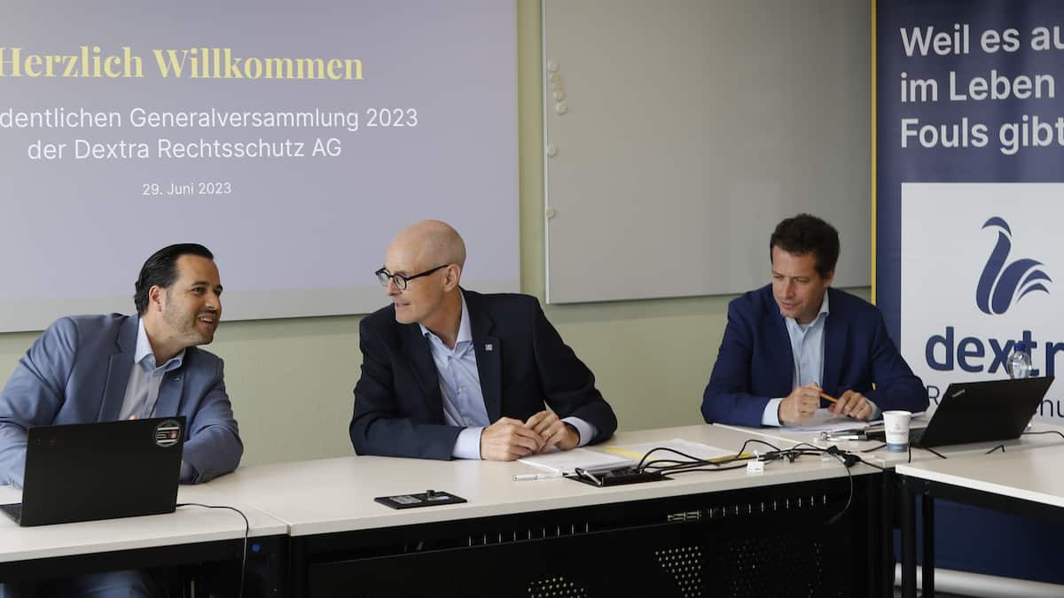 Dextra Rechtsschutz: Positive Geschäftsentwicklung und Gewinn | HZ Insurance