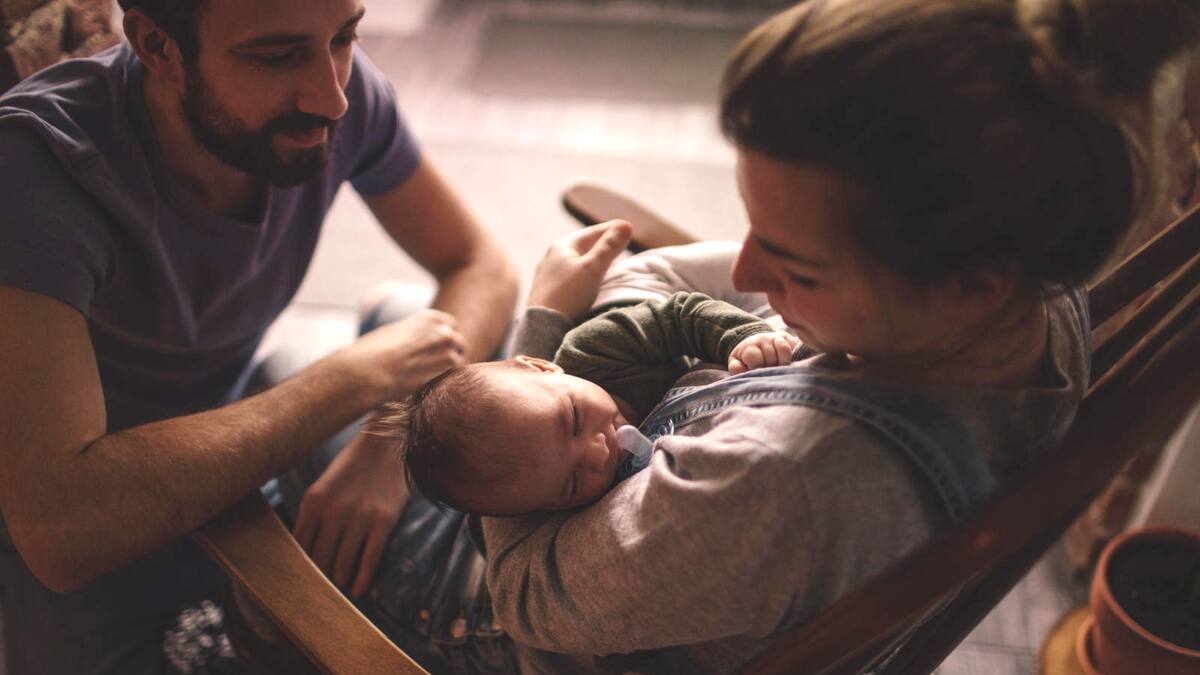 Elternzeit in der Schweiz – was zu tun und was zu lassen ist ...