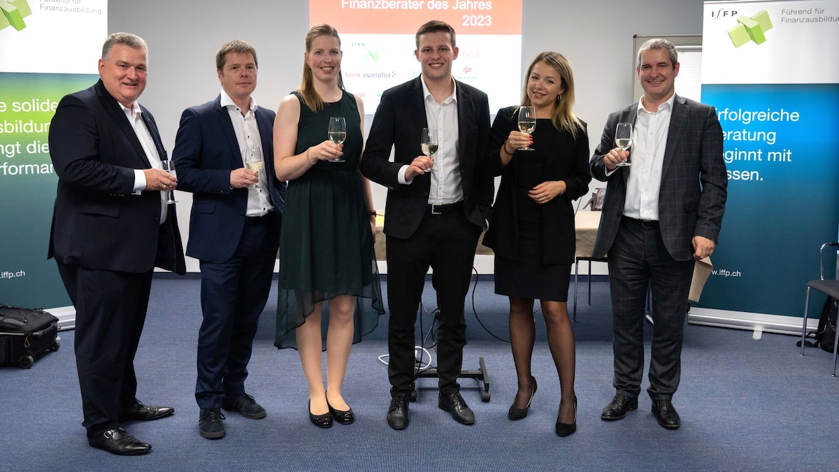 Beat Nebiker ist Finanzberater 2023 | HZ Insurance