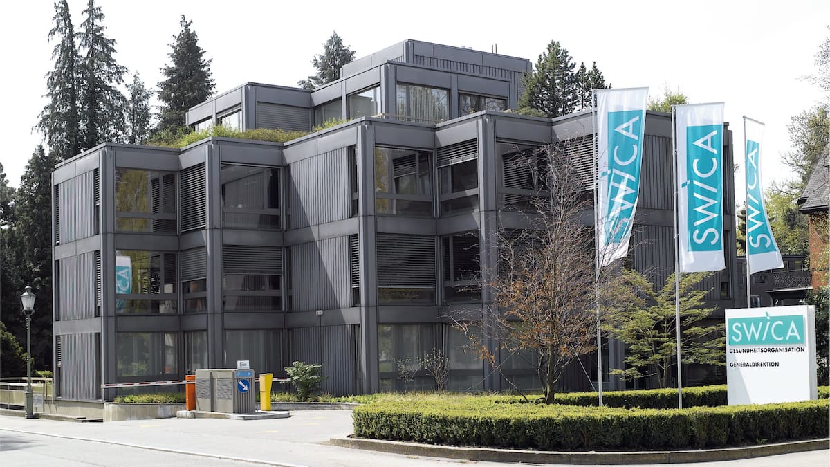 Swica restructure son réseau d'agences et veut économiser 50 millions ...