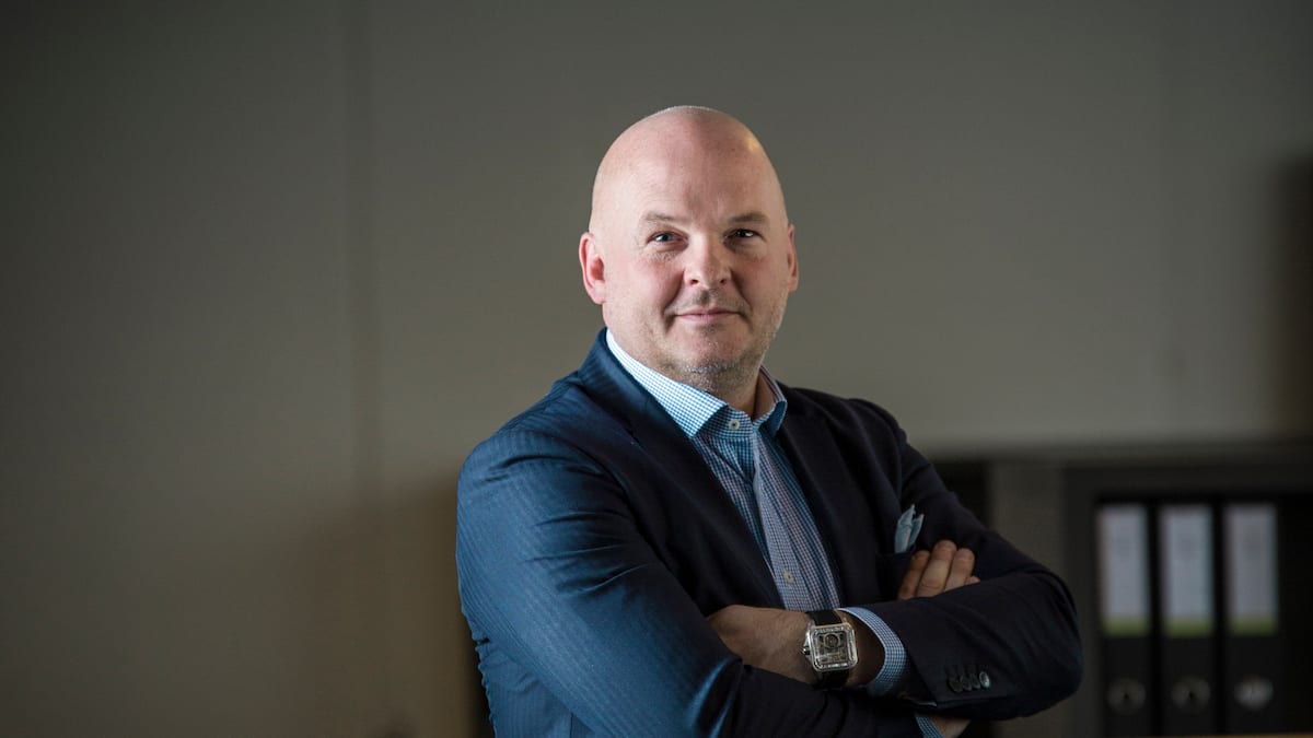 Villenbauer Patric Simmen hat Ärger mit Firmenverkauf | Handelszeitung