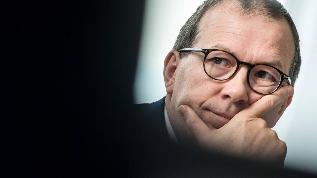 Luc Tack gegen Peter Spuhler treibt Rieter-Aktie | Handelszeitung