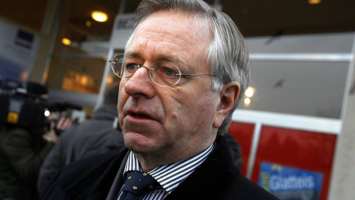 Rechtsanwalt Heitz klagt wegen Vasella-Millionen | Handelszeitung