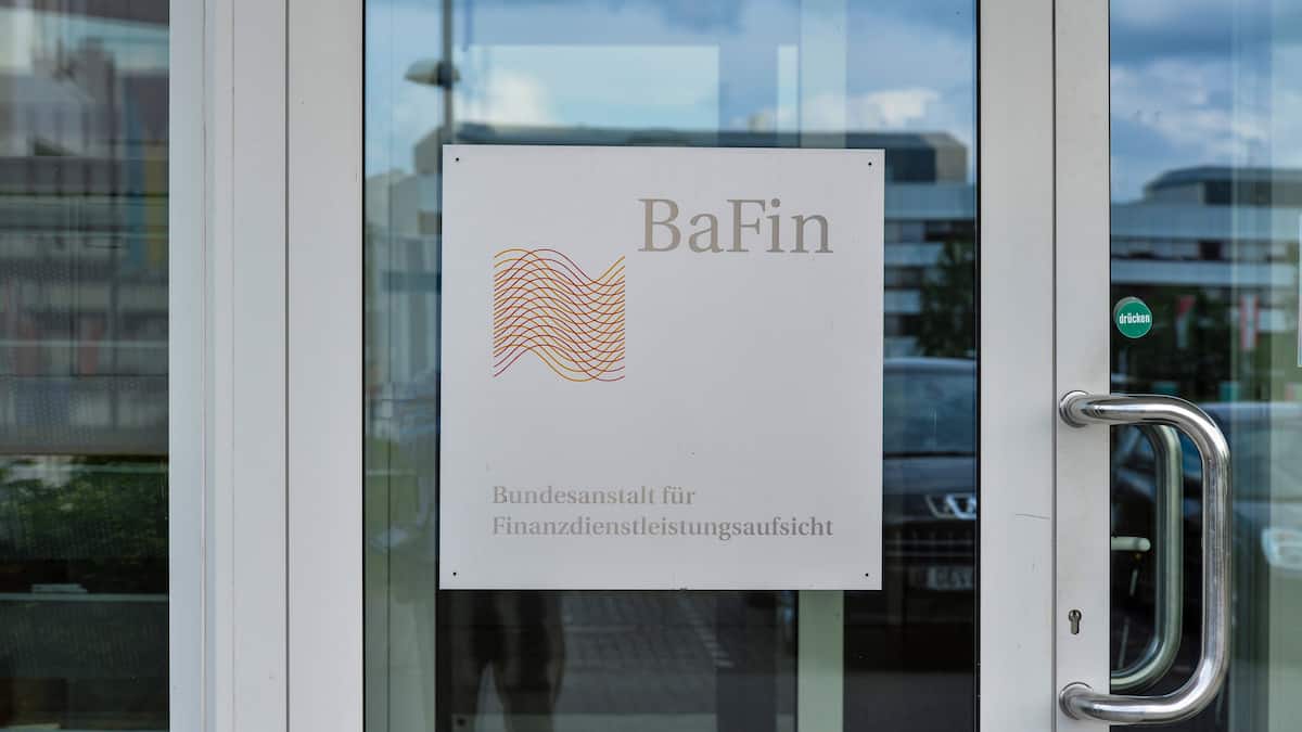 Volksbank Düsseldorf Neuss: Finanzaufsicht greift beim Institut durch ...