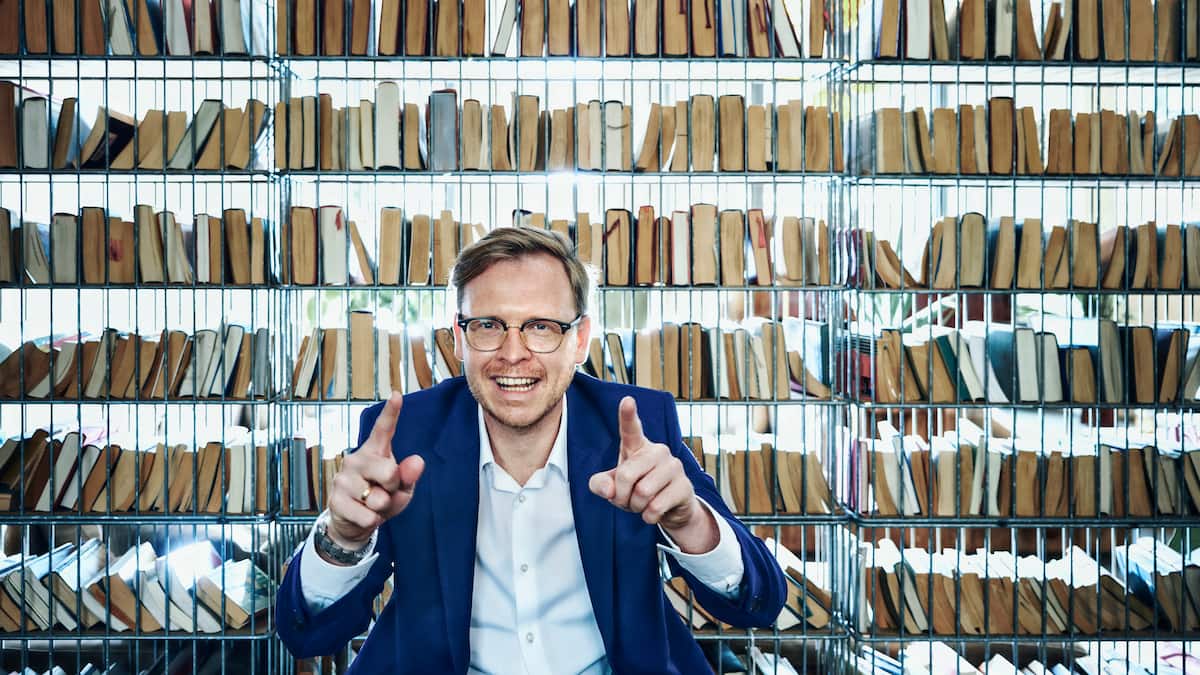 Starphilosoph Markus Gabriel: «Die EU ist chaotisch, aber ein ...