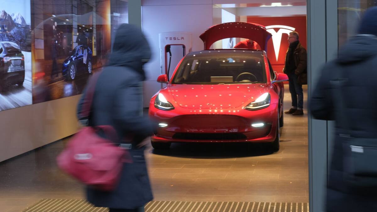 Tesla 3 gehört zu den meistverkauften Modellen in der Schweiz ...