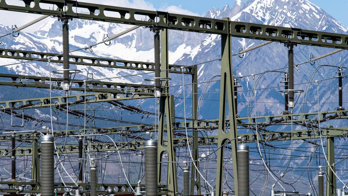 Swissgrid erhöht seine Netzsicherheit vertraglich | Handelszeitung