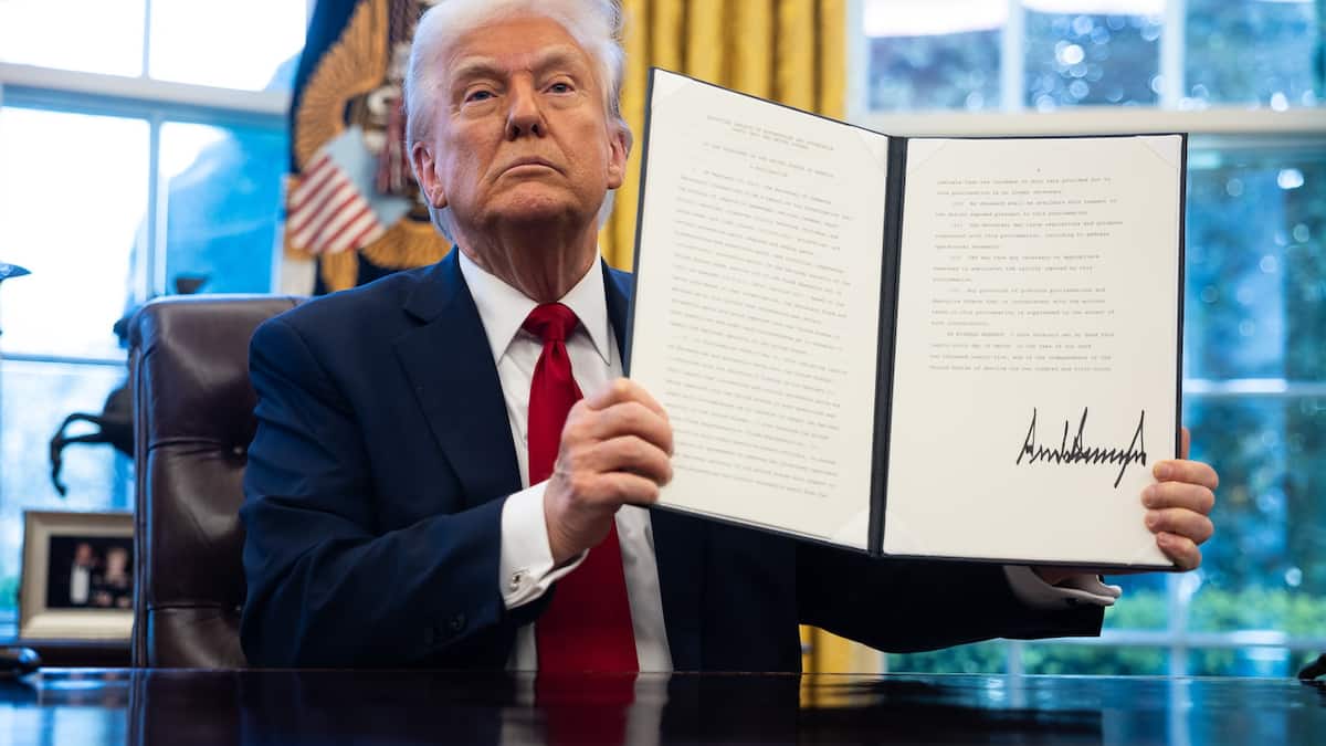 Handelskonflikt: US-Präsident Donald Trump verkündet Zölle von 25 Prozent auf alle im Ausland ...