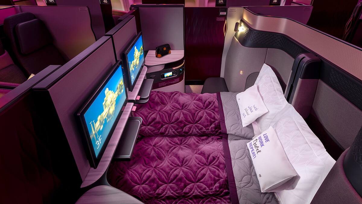 Emirates, Qatar, JAL: So luxuriös sehen moderne Business-Class-Kabinen ...