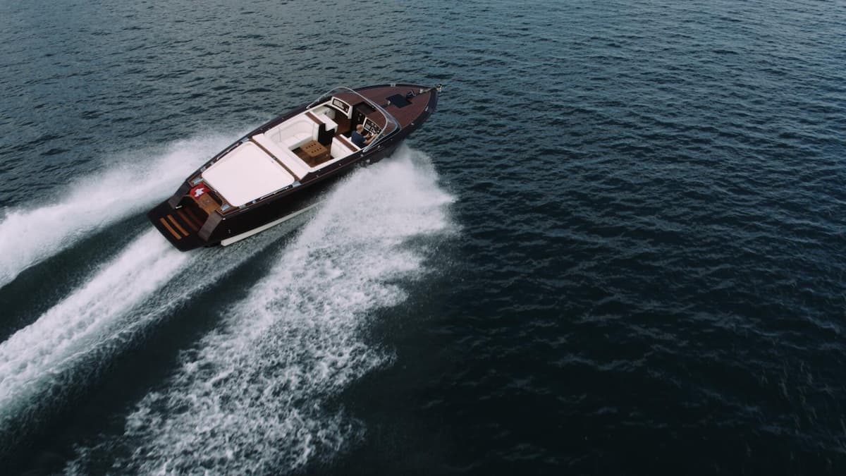 Das Unternehmen Boesch baut exklusive Boote für Schweizer Seen und die ...