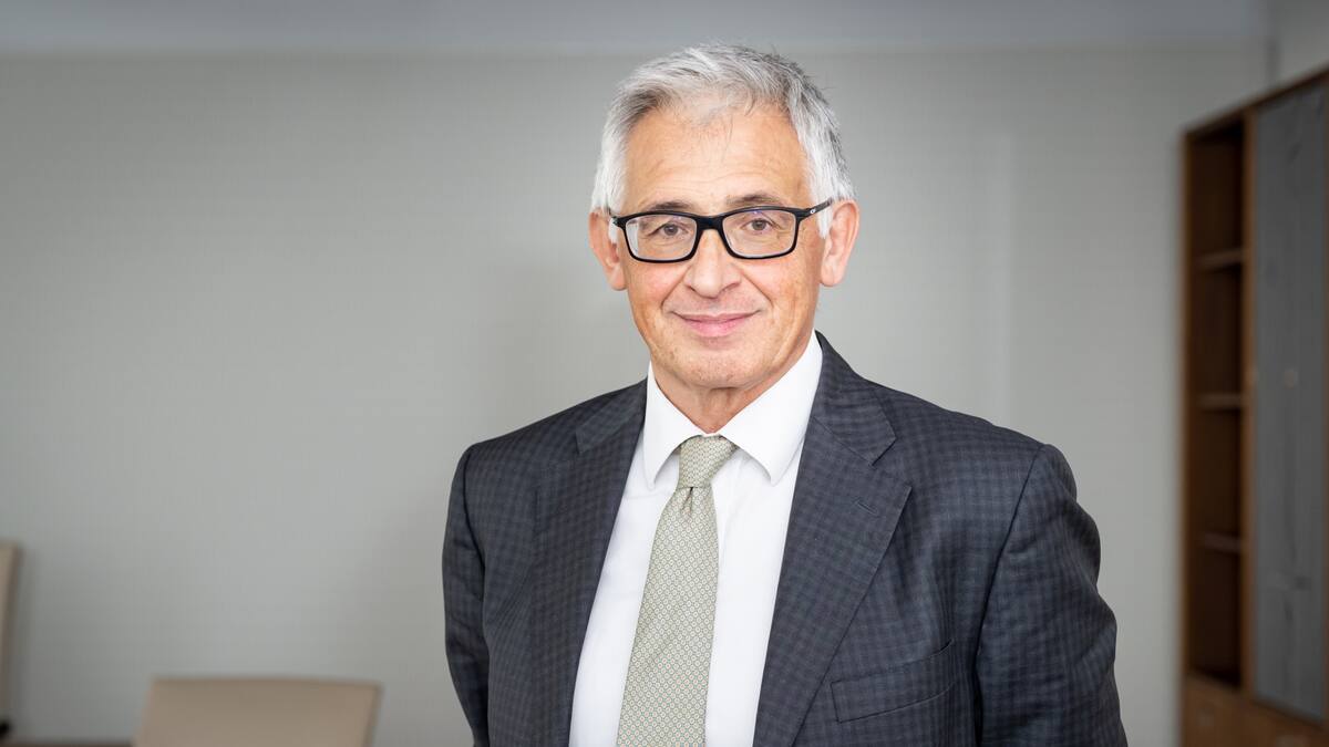 Cipollone warnt vor Handelskrieg der USA mit China | HZ Banking